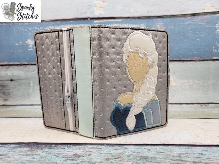 Princess of Ice Outline Mini Notebook Cover with Zipper Pocket