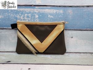Diagonal Side Zipper Bag