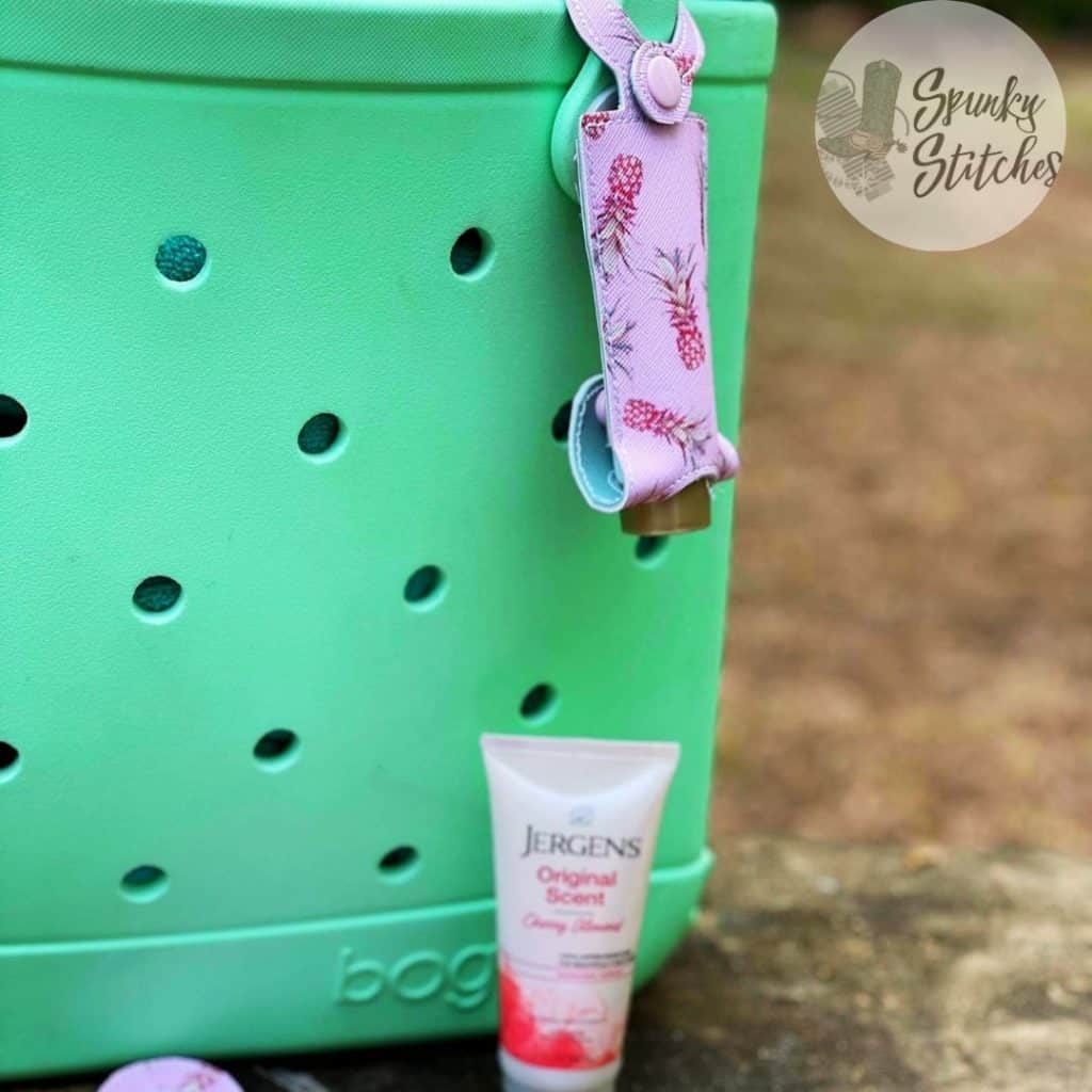 Travel Size Lotion/Sunscreen Holder